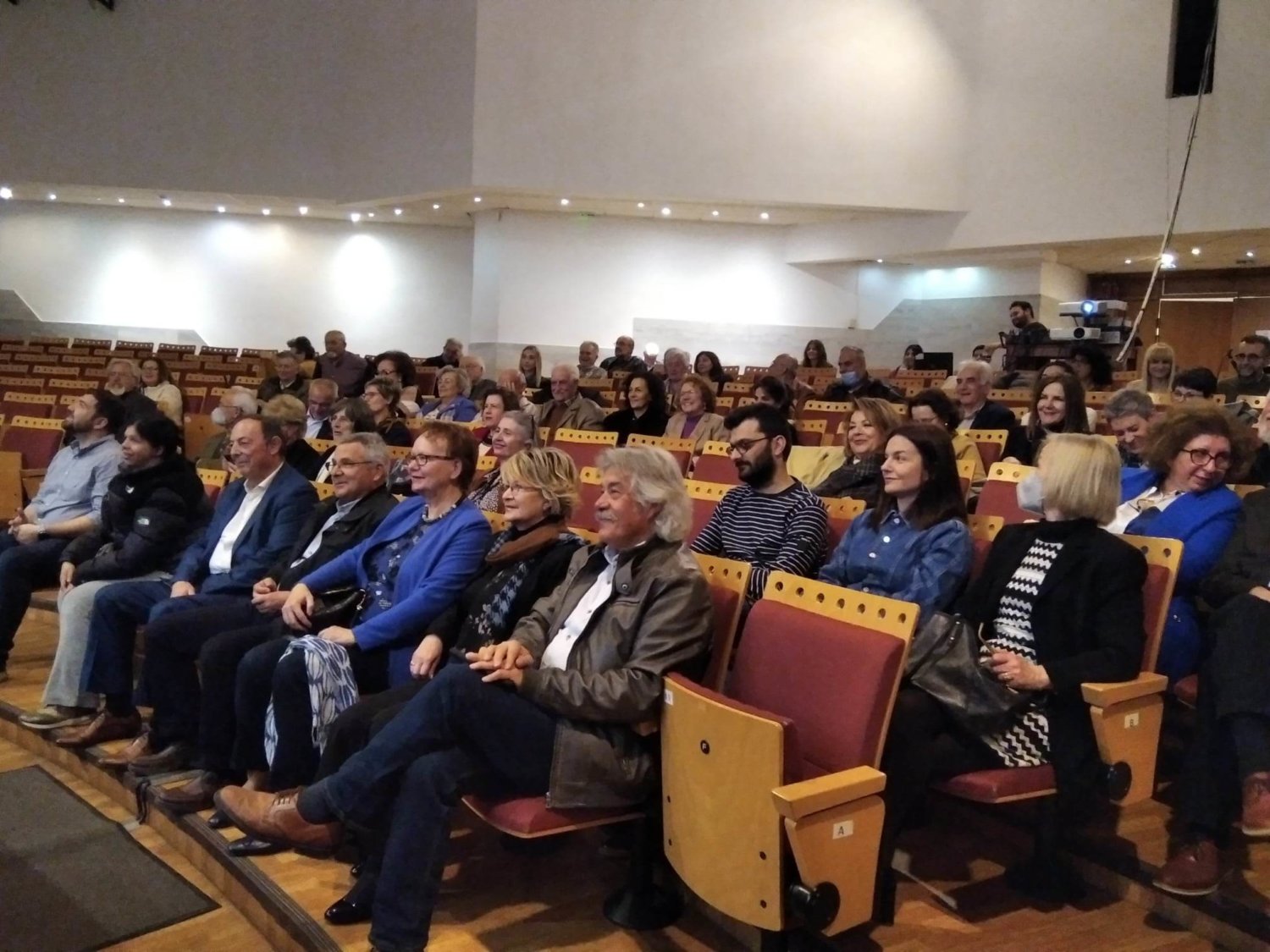 Λάρισα: Ο Νεοελληνικός Διαφωτισμός μέσα από τη συλλογή του Νίκου ...