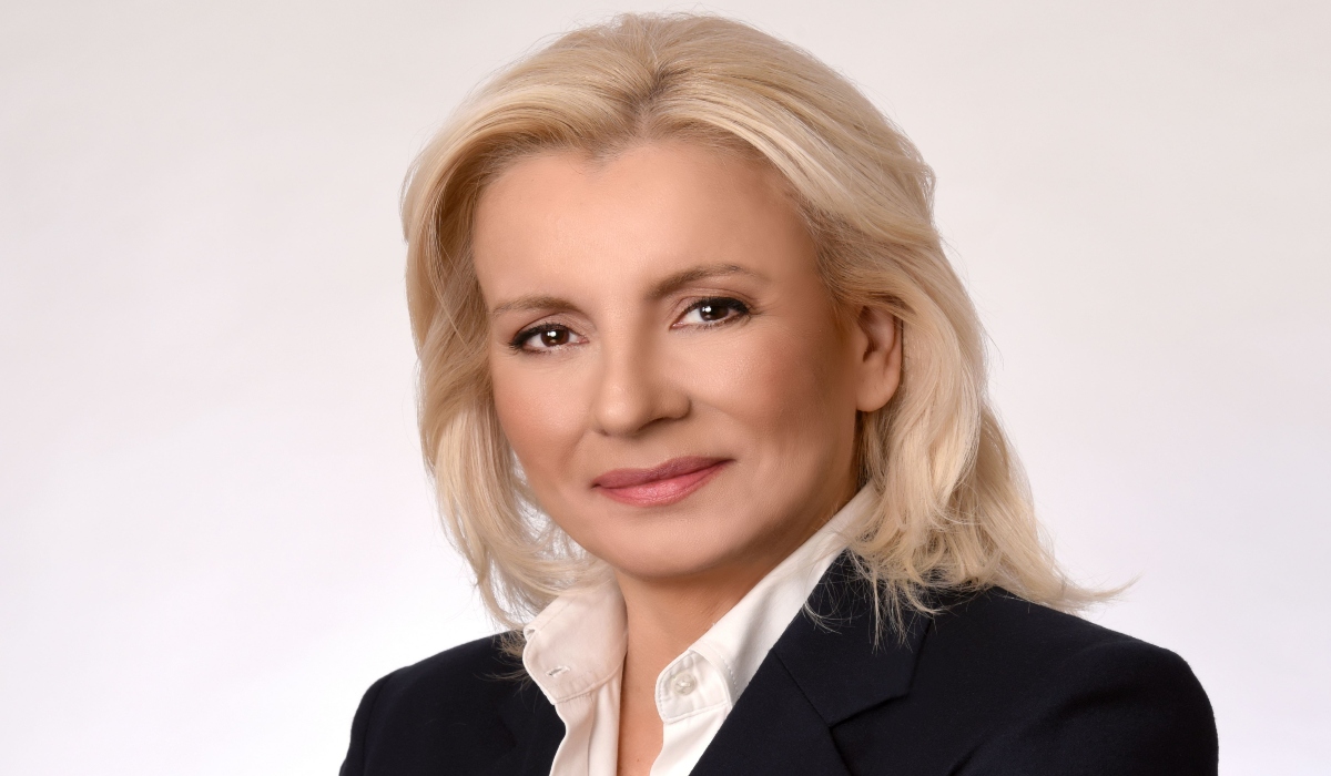 Ρένα Καραλαριώτου: «Πάντα δίπλα σας, έντιμα, καθαρά και αποτελεσματικά ...