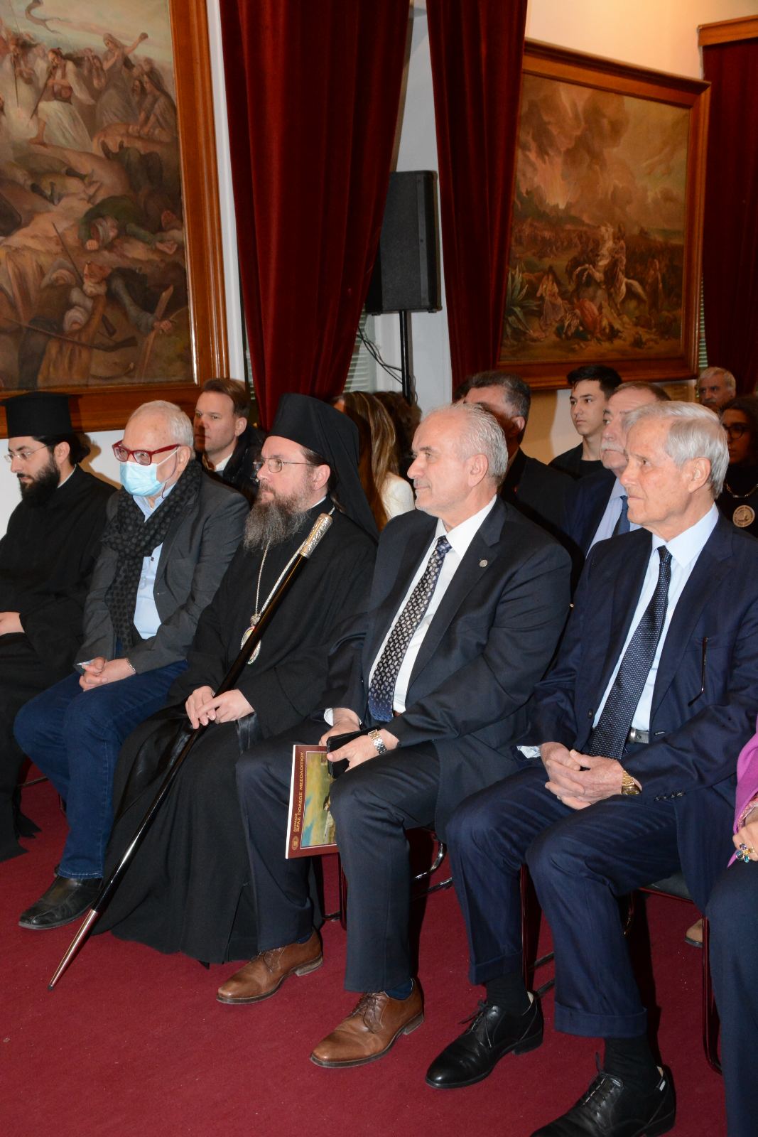 Ελ. Σαΐτης: Χορηγός του βιβλίου «Ω, Μεσολόγγι, Αθάνατο!..» - Με την ...