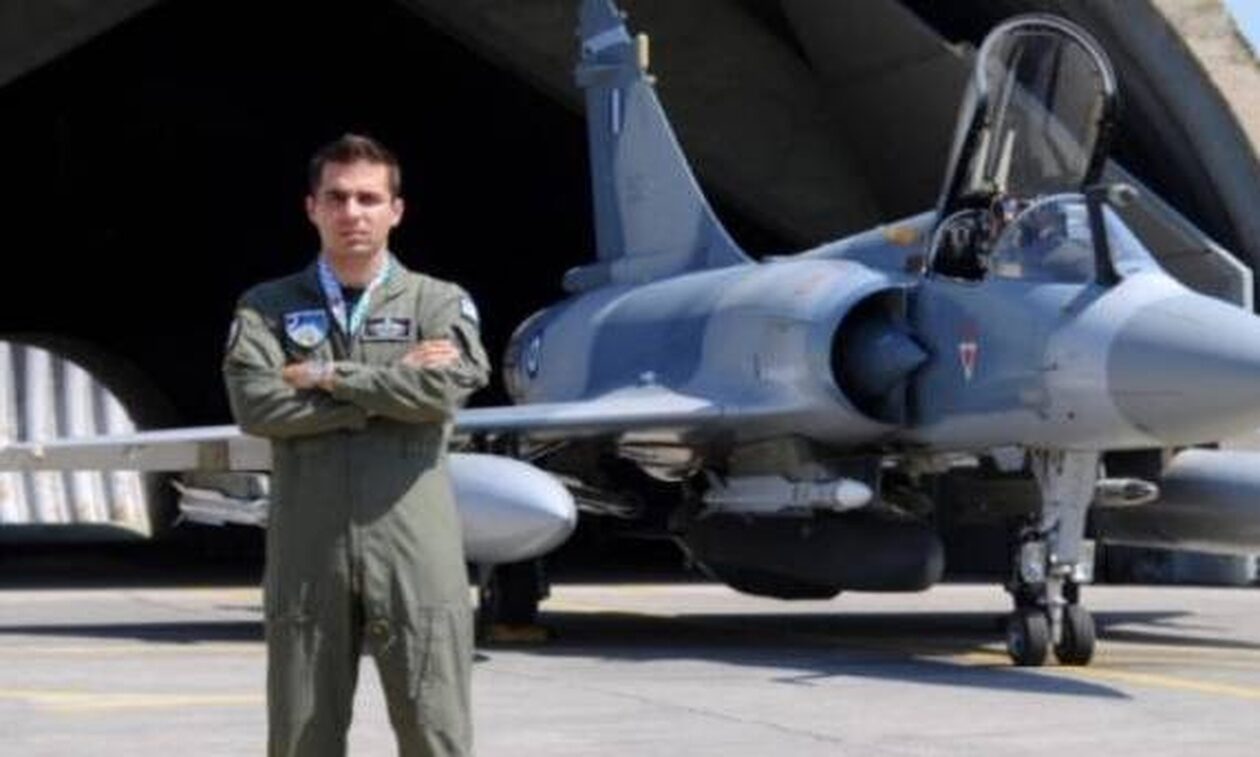 Γιώργος Μπαλταδόρος: Η τραγωδία με το Mirage 2000-5 μετά από αερομαχία ...