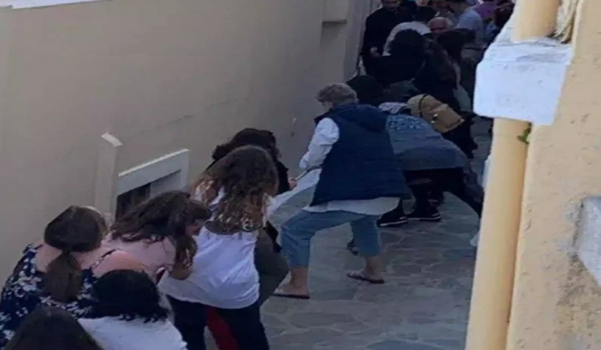 Δευτέρα του Πάσχα – Κάρπαθος: Το έθιμο που χωρίζει στα δύο ένα χωριό ...