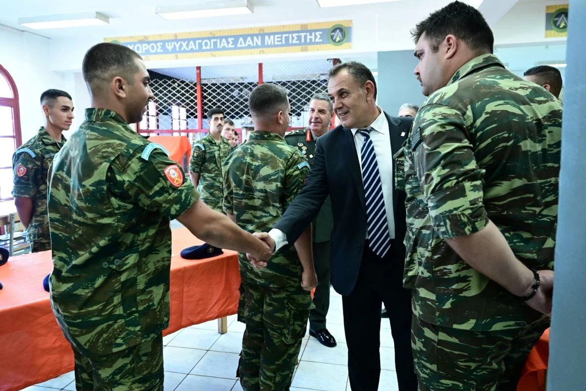 Πολιτική και στρατιωτική ηγεσία δεν πήγαν σε ακριτικά νησιά το Πάσχα ...