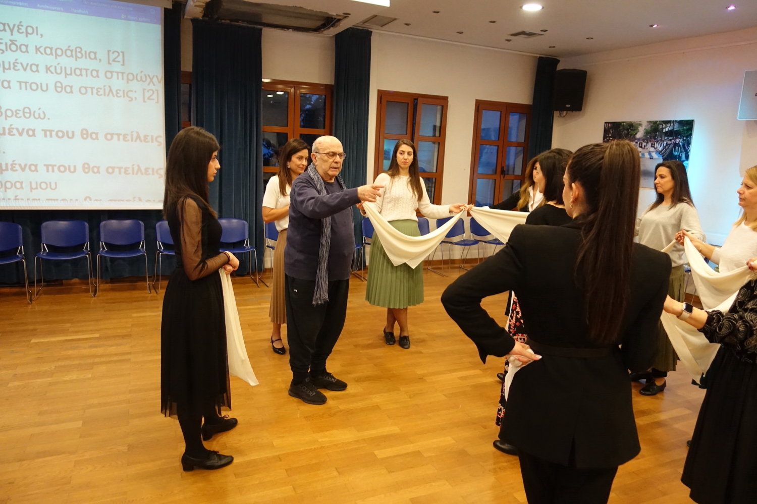 Ιστορική συνεργασία του Λυκείου Ελληνίδων Λάρισας με τον Κώστα Τσιάνο ...