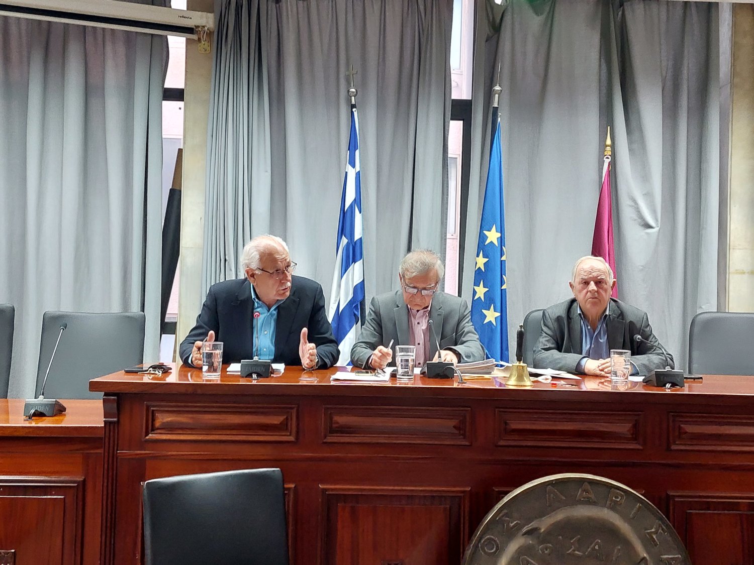 Δημοτικό Συμβούλιο: Η Ενεργειακή Κοινότητα Λάρισας απέκτησε "σπίτι ...