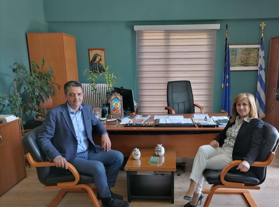 Στις Διευθύνσεις Εκπαίδευσης ο υποψήφιος βουλευτής Λάρισας της ΝΔ Ν ...