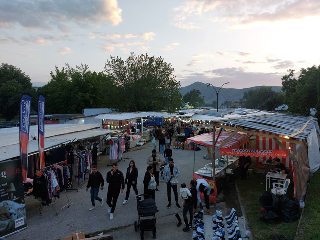 Άνοιξε τις πύλες του το Παζάρι του Τυρνάβου (φωτ. & βίντεο) - larissanet.gr