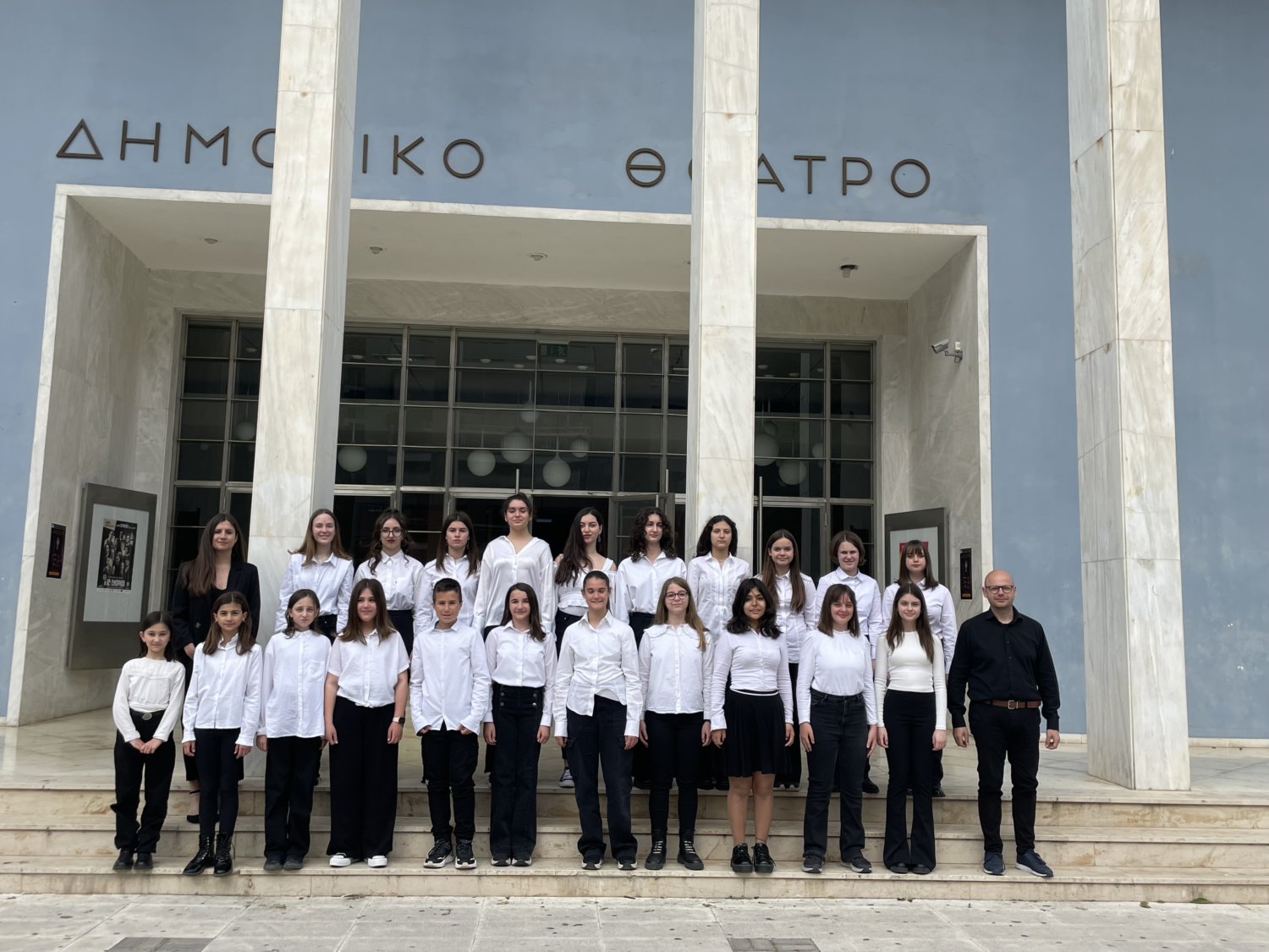 Η παιδική χορωδία του Σ.Ω.Λ. στη Λαμία! - larissanet.gr