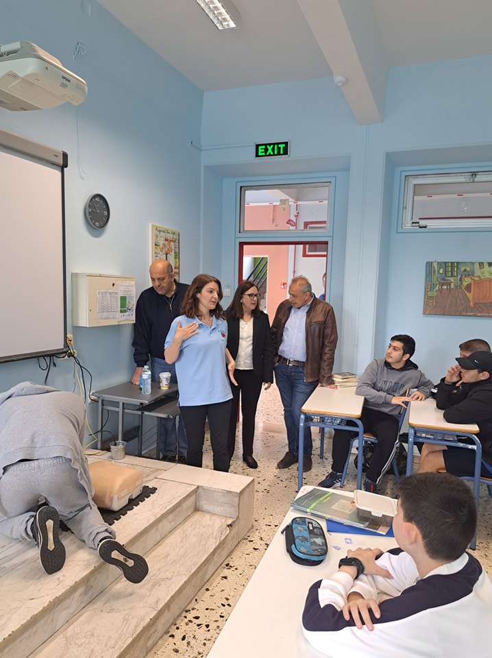 Εκπαίδευση μαθητών Α’ Γυμνασίου στην Καρδιοαναπνευστική αναζωογόνηση ...