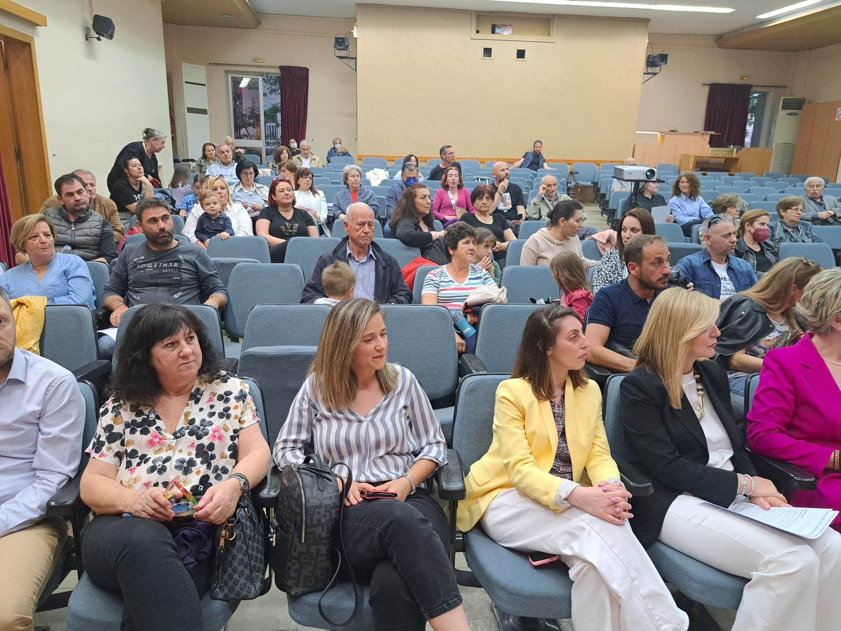 Παρουσιάστηκε το βιβλίο «Η Αργιθέα των Αγράφων – Μια ανυπόταχτη γωνιά ...