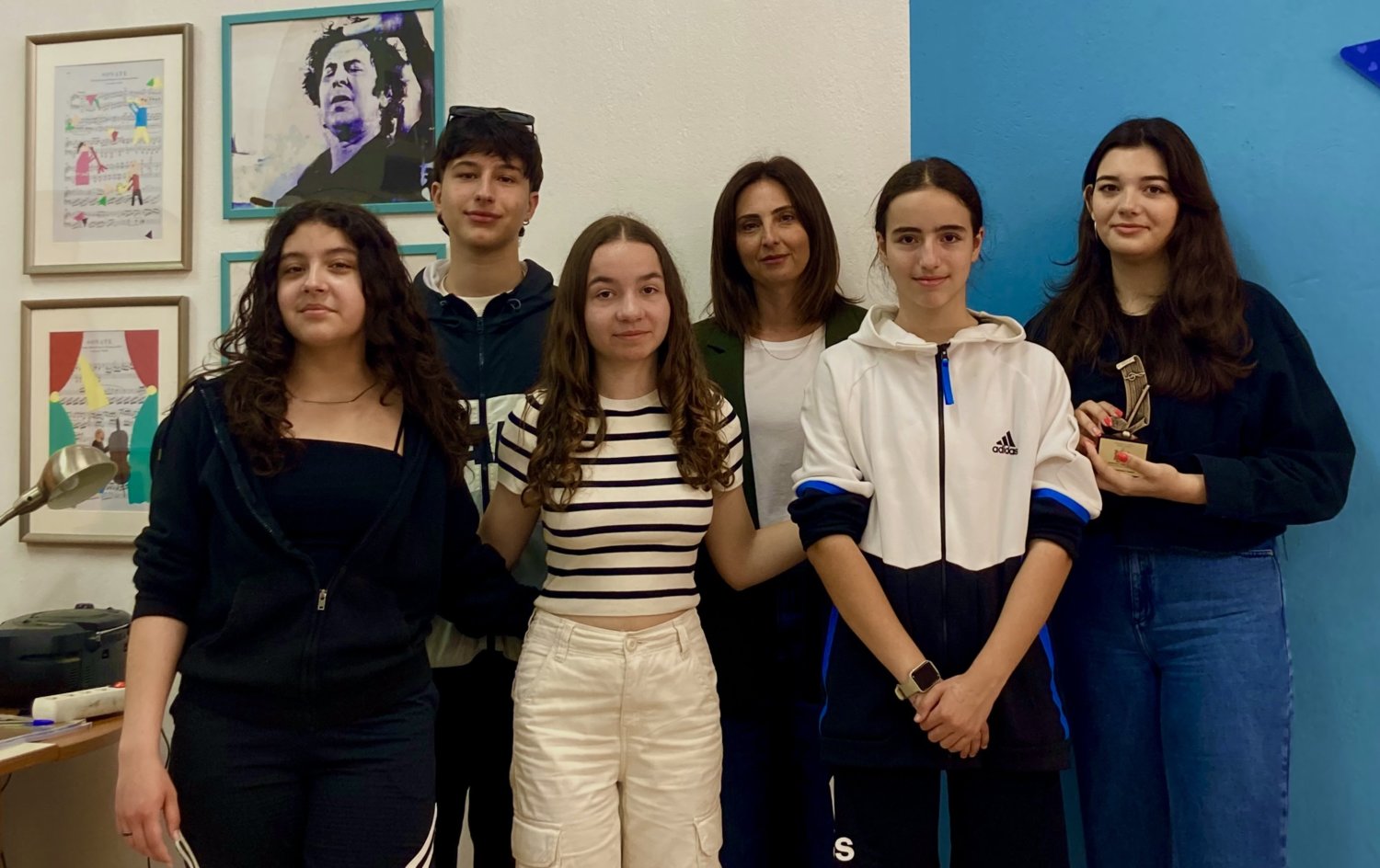 1ο Βραβείο τραγουδιού σε πανελλήνιο διαγωνισμό για το Γυμνάσιο και το ...