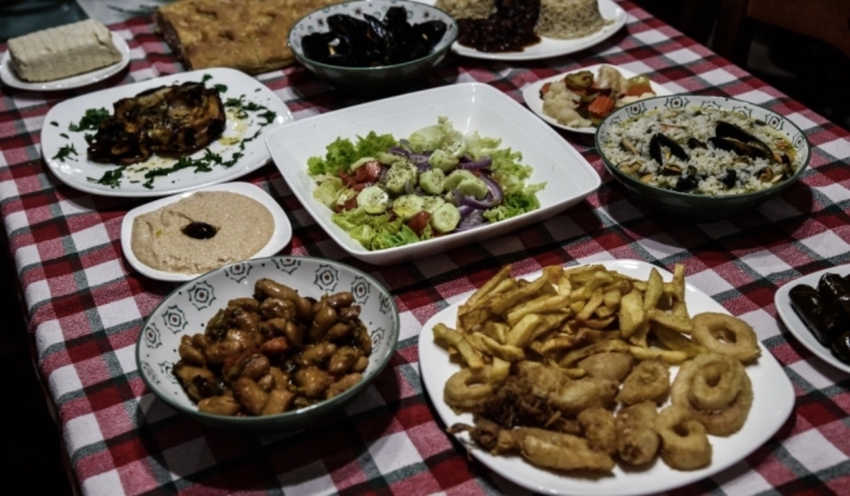 Η ελληνική κουζίνα στη 2η θέση του κόσμου: Ποια παραδοσιακά φαγητά ...