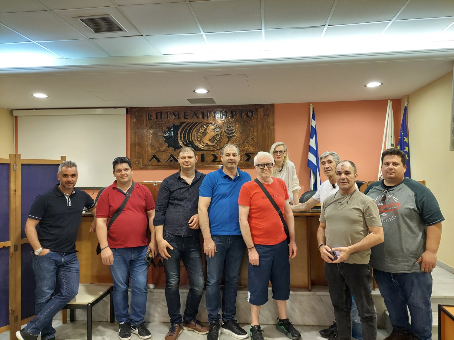 Το νέο Διοικητικό Συμβούλιο της Συντεχνίας Κρεοπωλών Λάρισας ...