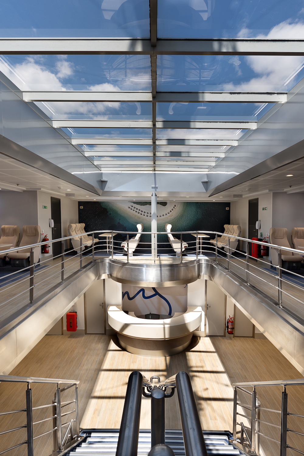 Αυτό το καλοκαίρι, η Σκιάθος είναι πιο κοντά από ποτέ από τον Άγιο ...