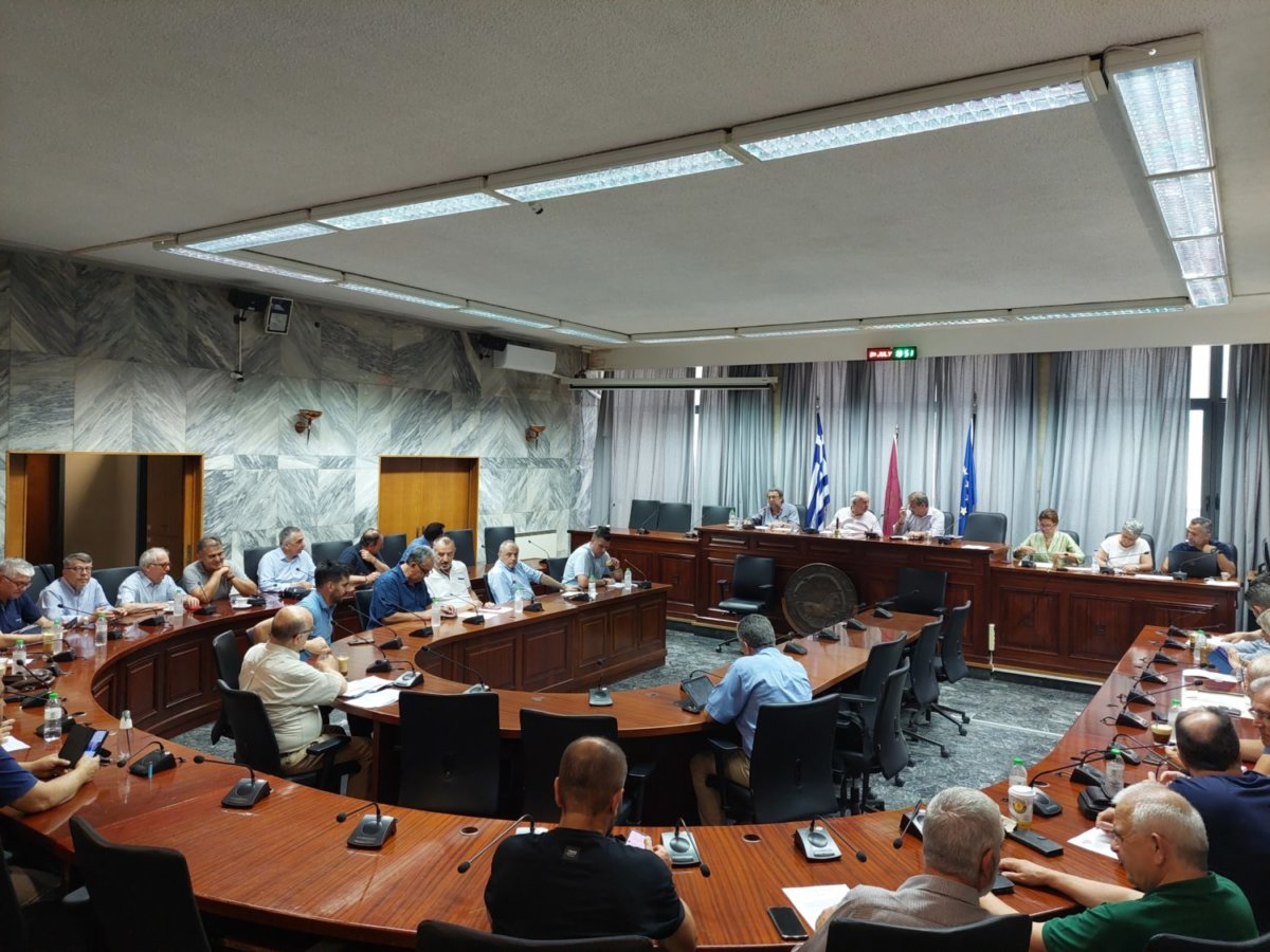 Δημοτικό Συμβούλιο: Η Λάρισα διεκδικεί να γίνει Εθνική Πρωτεύουσα ...