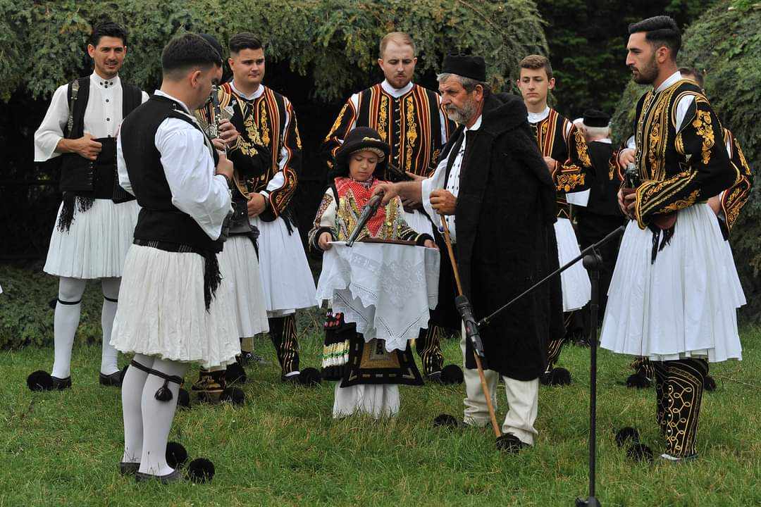 Έφη Ρουπακιά: "Εμείς οι Σαρακατσαναίοι κρατάμε γερά..." - larissanet.gr