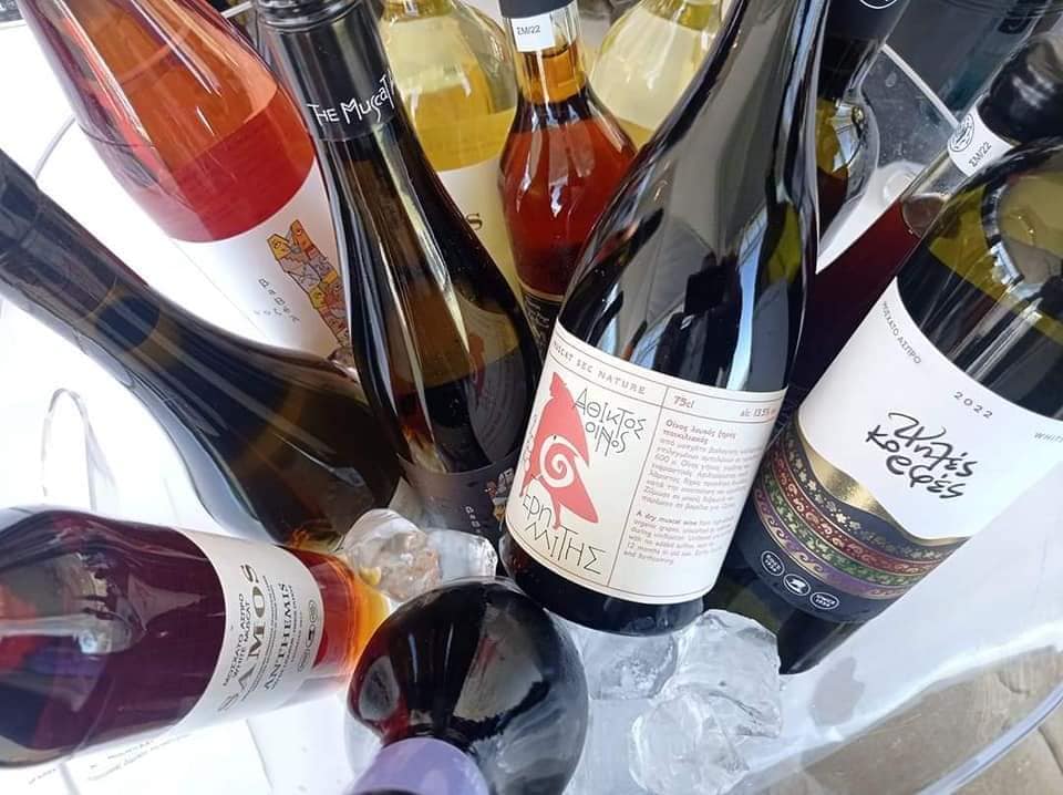 Γιορτές Κρασιού στη Σάμο: Γιατί το μοσχάτο είναι από μόνο του μια ...