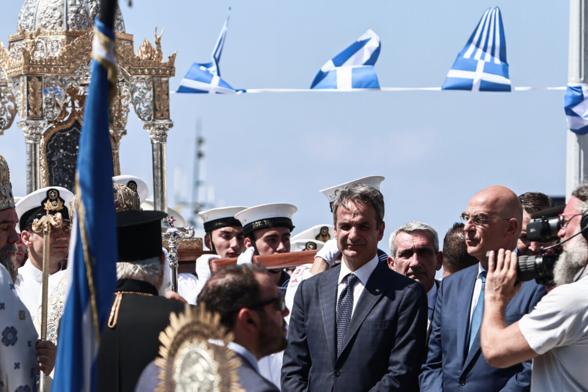 Με λαμπρότητα ο εορτασμός της Παναγίας στην Τήνο - Παραβρέθηκε ο Κυρ ...