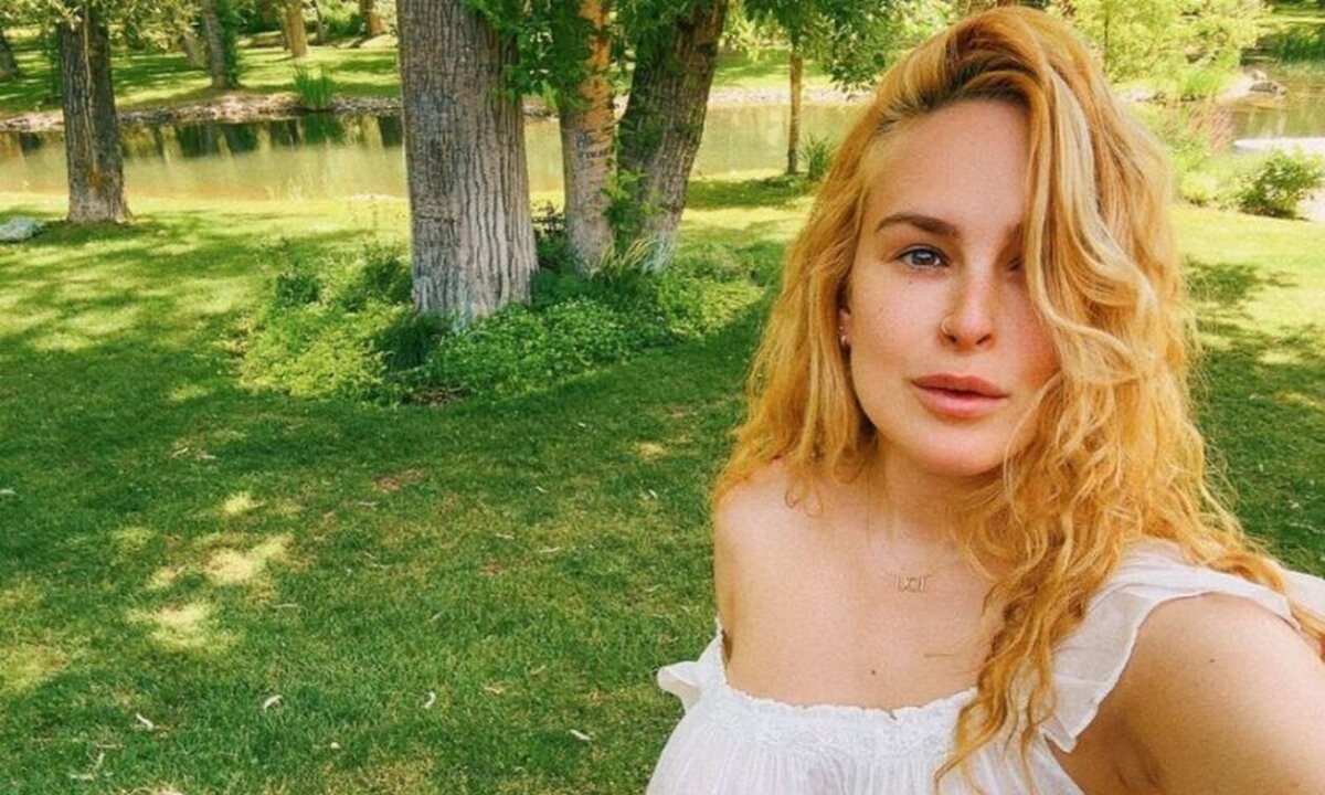 Rumer Willis: Η κόρη του Bruce Willis γυμνή στο Instagram - Η ανάρτησή της - larissanet.gr