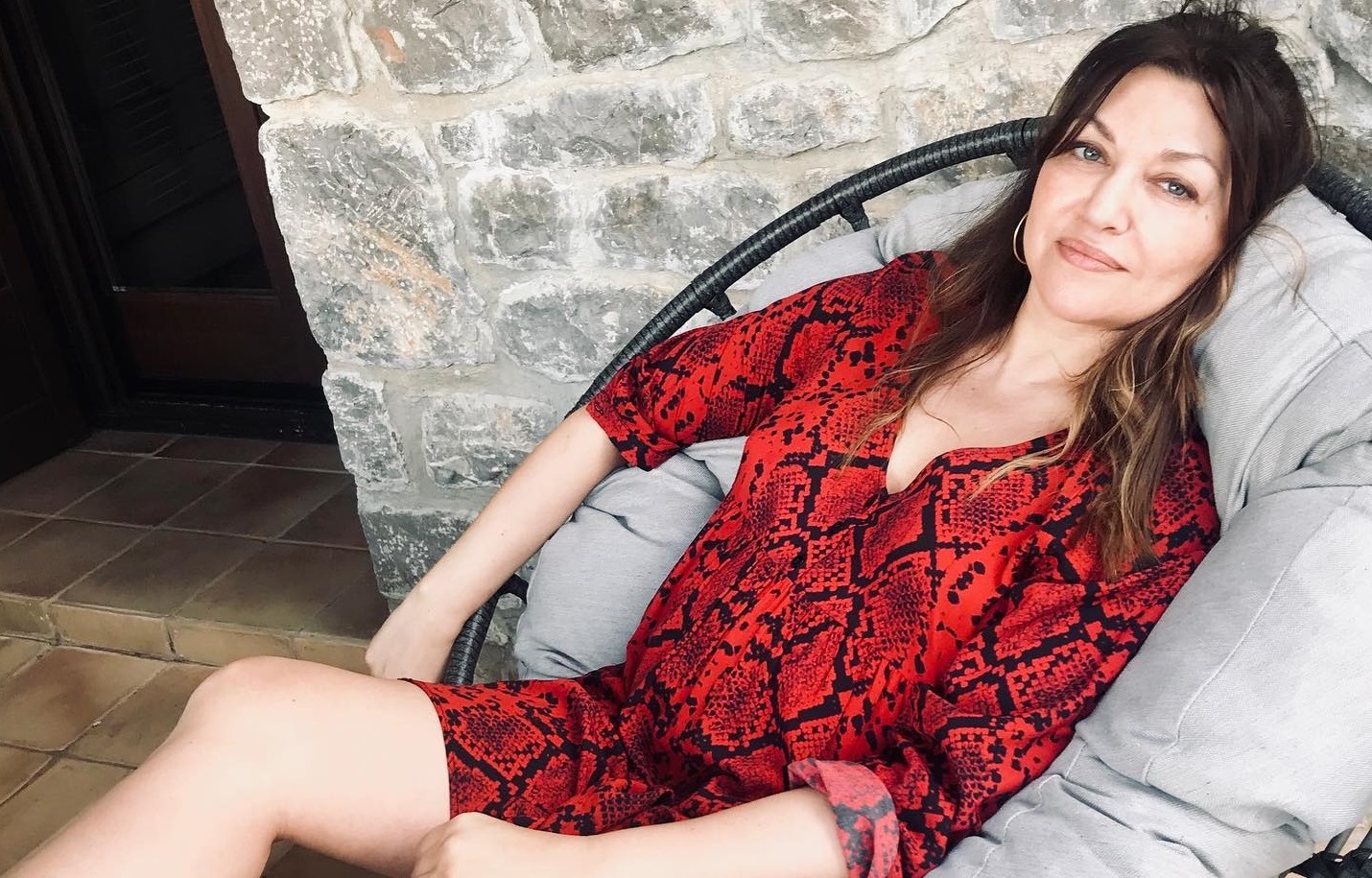 Καίτη Γαρμπή: «Είμαι 62, μεγαλώνω φυσικά και δεν κοροϊδεύω τον κόσμο με ...