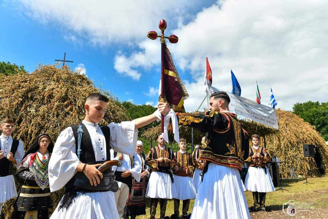 Ετήσιος χορός από τον Σύλλογο Σαρακατσαναίων επ. Φαρσάλων - larissanet.gr