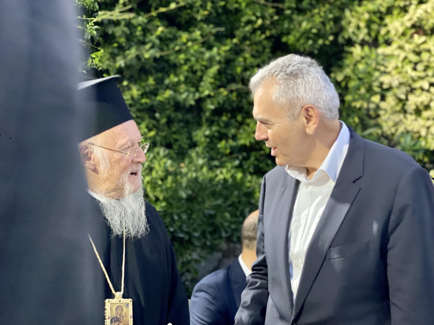 Πατριαρχικά εύσημα για τον Μάξιμο! - larissanet.gr