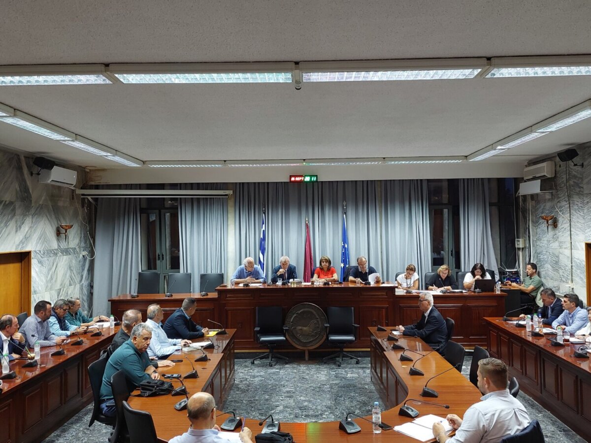 Δημοτικό Συμβούλιο: Λύθηκε το θέμα της Εβραϊκής Κοινότητας στο Παλαιό ...