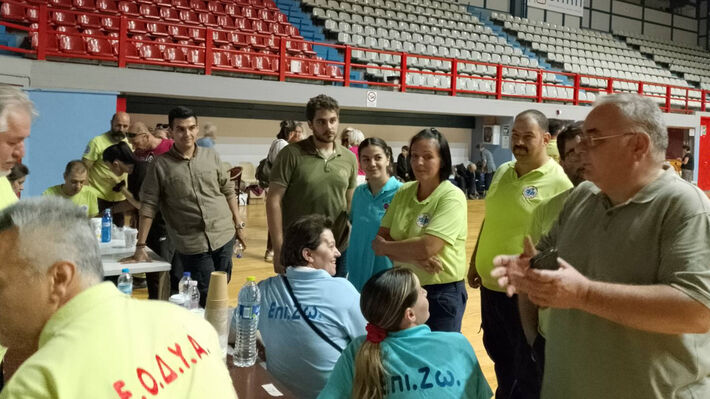 Λάρισα: Στους πληγέντες ο βουλευτής του ΚΚΕ Γιώργος Λαμπρούλης ...