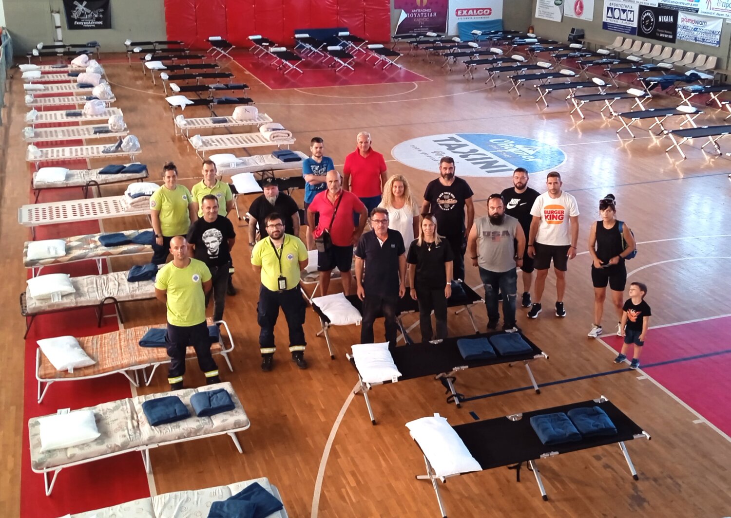 «Δομές φιλοξενίας πλημμυροπαθών στα κλειστά γυμναστήρια Νίκαιας και ...