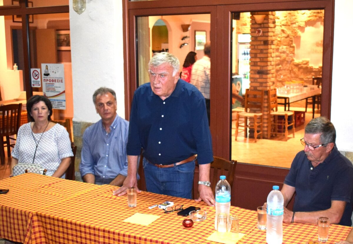 Σε Ν. Λεύκη - Ν. Καρυές ο Θ. Νασιακόπουλος: «Συνδράμουμε τους πληγέντες ...