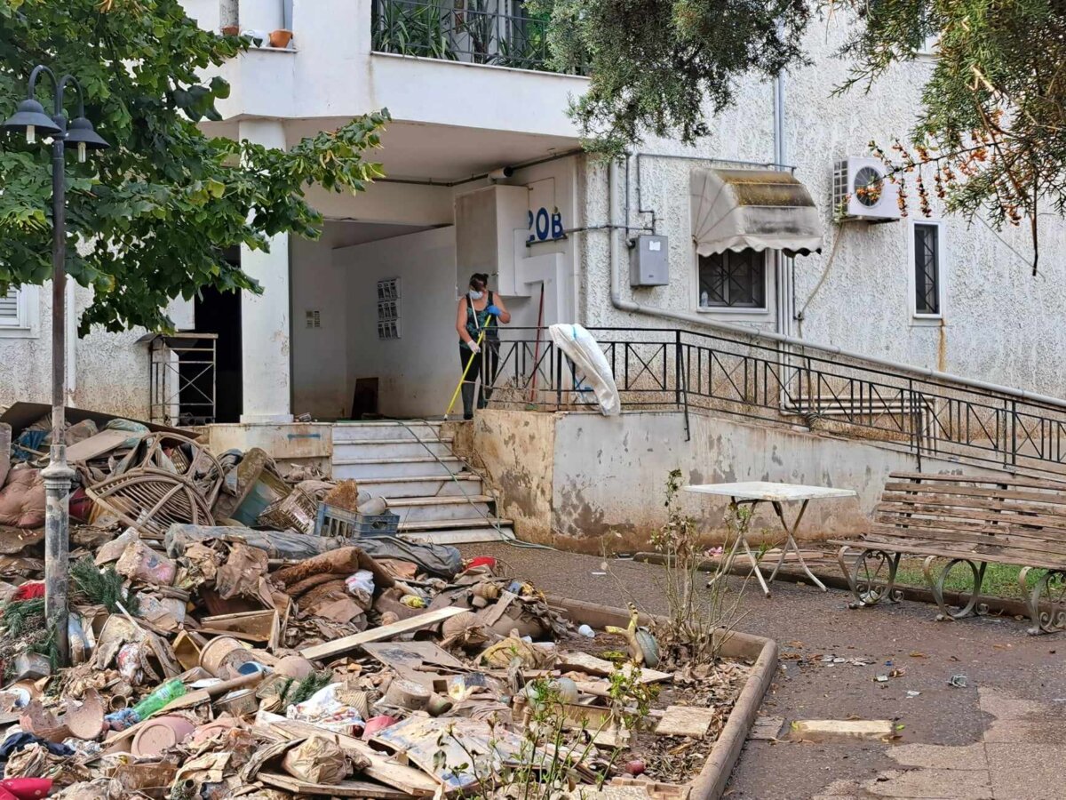 Λάρισα: Αγωνία για το νέο κύμα κακοκαιρίας στις πληγείσες συνοικίες ...