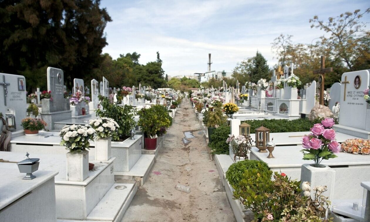 Δ. Τυρνάβου: Εκταφές στα Κοιμητήρια Αμπελώνα λόγω πιεστικής έλλειψης ...