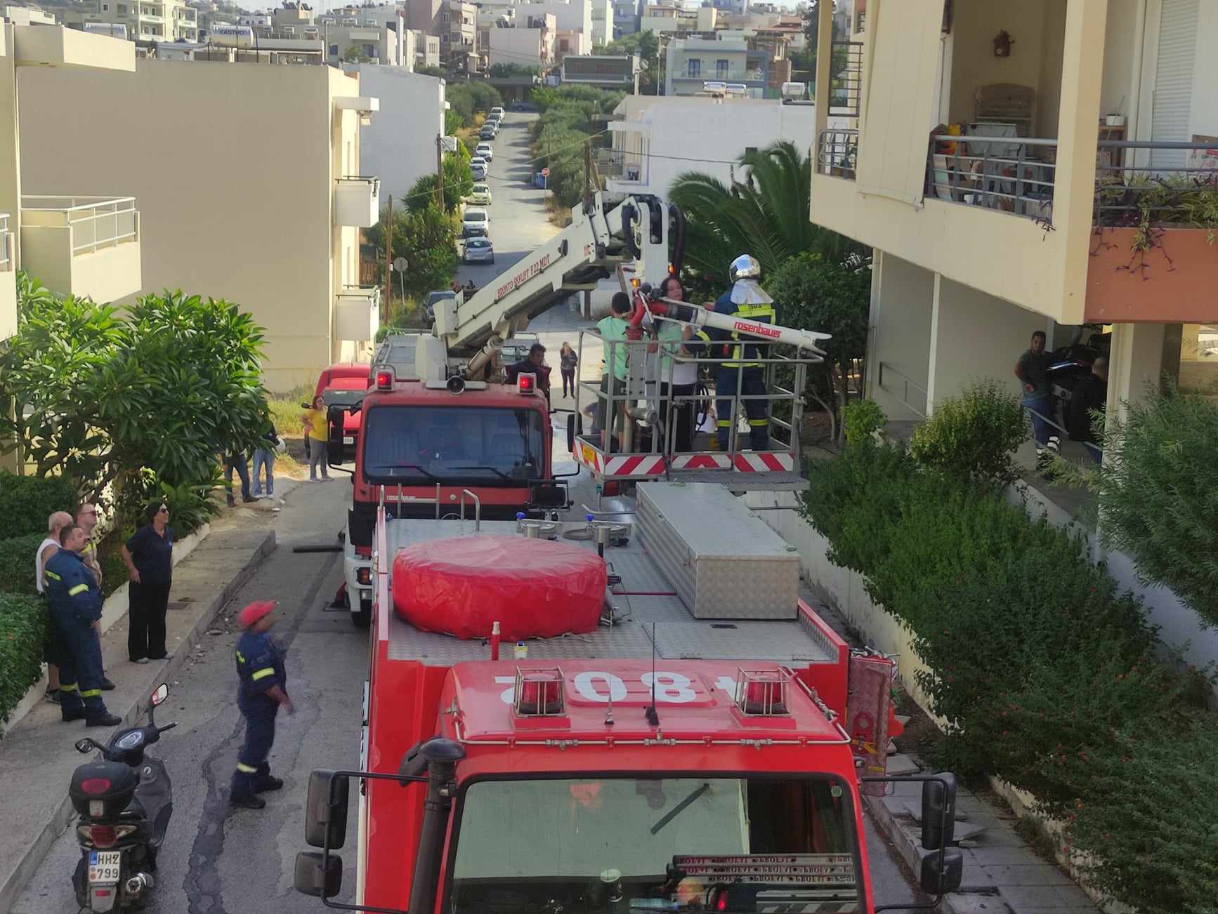 Ηράκλειο: Η φωτιά αποκάλυψε παράνομο εργαστήριο επισκευής πυροβόλων ...