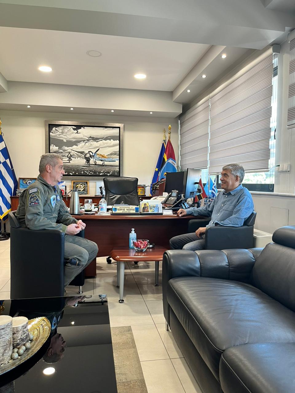 Στο Αρχηγείο Τακτικής Αεροπορίας στη Λάρισα ο Περιφερειάρχης Κ ...