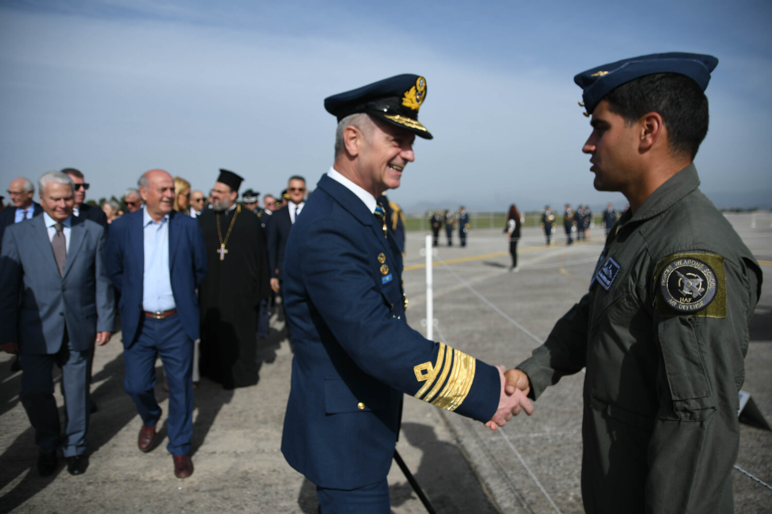 Γιορτή Πολεμικής Αεροπορίας: Εικόνες από την ξενάγηση στην έκθεση της ...