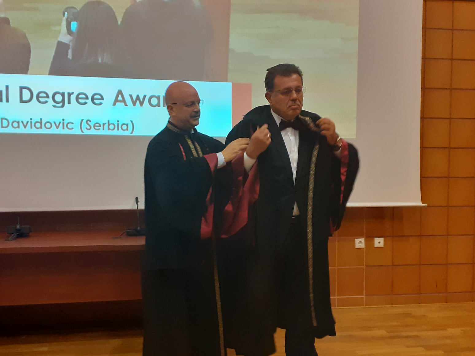 Επίτιμος Διδάκτορας του Πανεπιστημίου Θεσσαλίας αναγορεύτηκε o Σέρβος ...