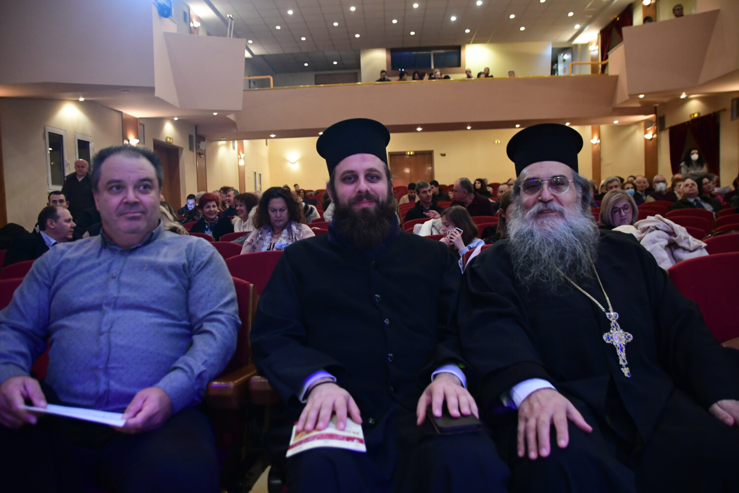 Οι χορωδίες Βυζαντινής και Εκκλησιαστικής Μουσικής ξανάσμιξαν στο ΔΩΛ ...