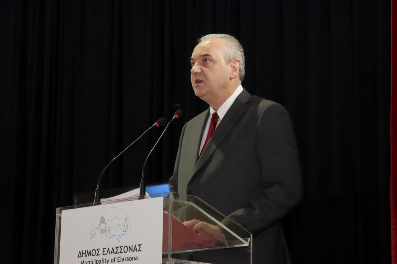 Η ορκωμοσία της νέας Δημοτικής Αρχής του Δήμου Ελασσόνας - larissanet.gr