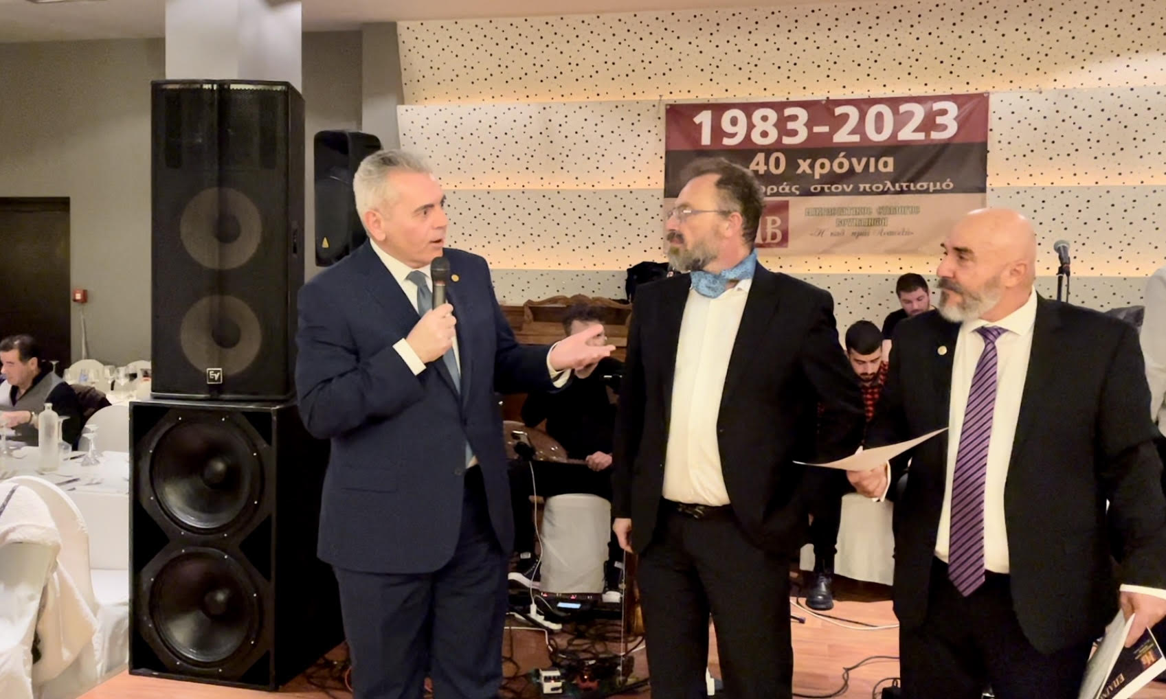 M. Xαρακόπουλος στον Μικρασιατικό Βουναίνων: Άγαλμα του Βενιζέλου θα ...