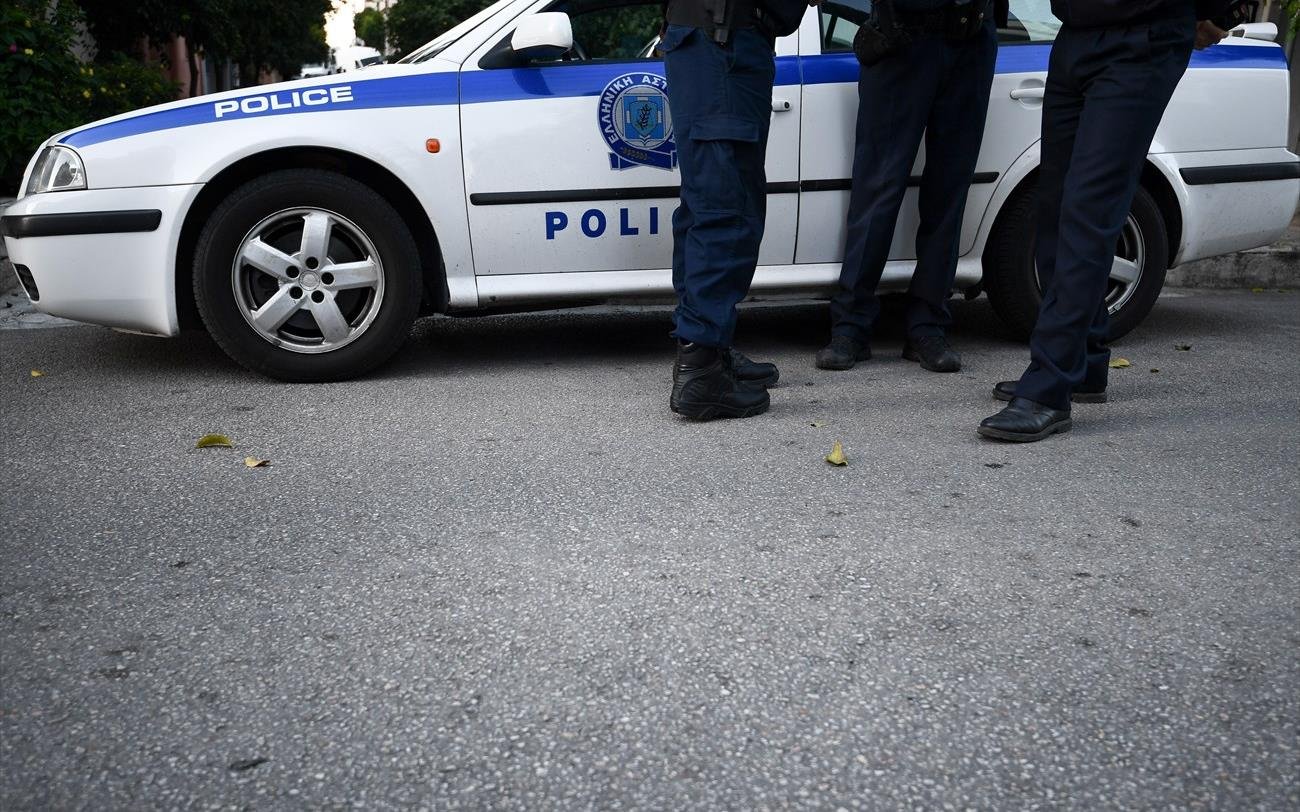 Συλλήψεις για ναρκωτικά στη Λάρισα - larissanet.gr