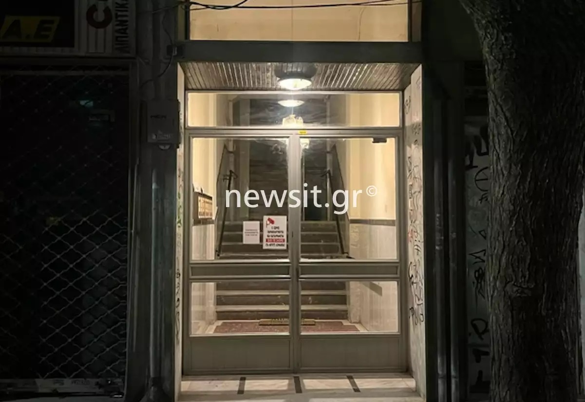 Τραγωδία στη Θεσσαλονίκη: «Ο γιος βρέθηκε νεκρός στο κρεβάτι και ο ...