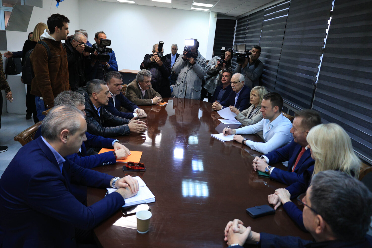 Λάρισα: Συνάντηση Στεφ. Κασσελάκη με αυτοδιοικητικούς (φωτ. & βίντεο ...