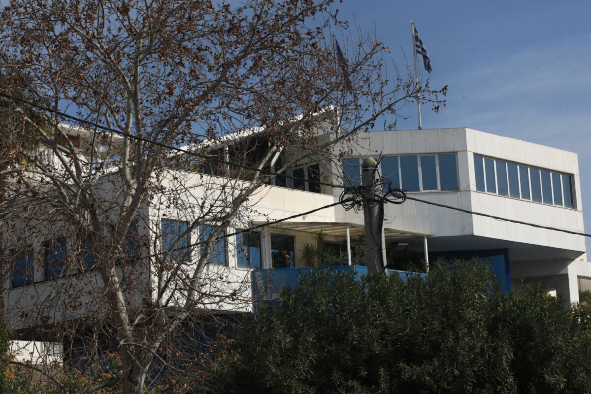 Γλυφάδα: Δύο εκατ. ευρώ σε τράπεζες είχε ο 76χρονος – Σε ποιον ανήκει ...