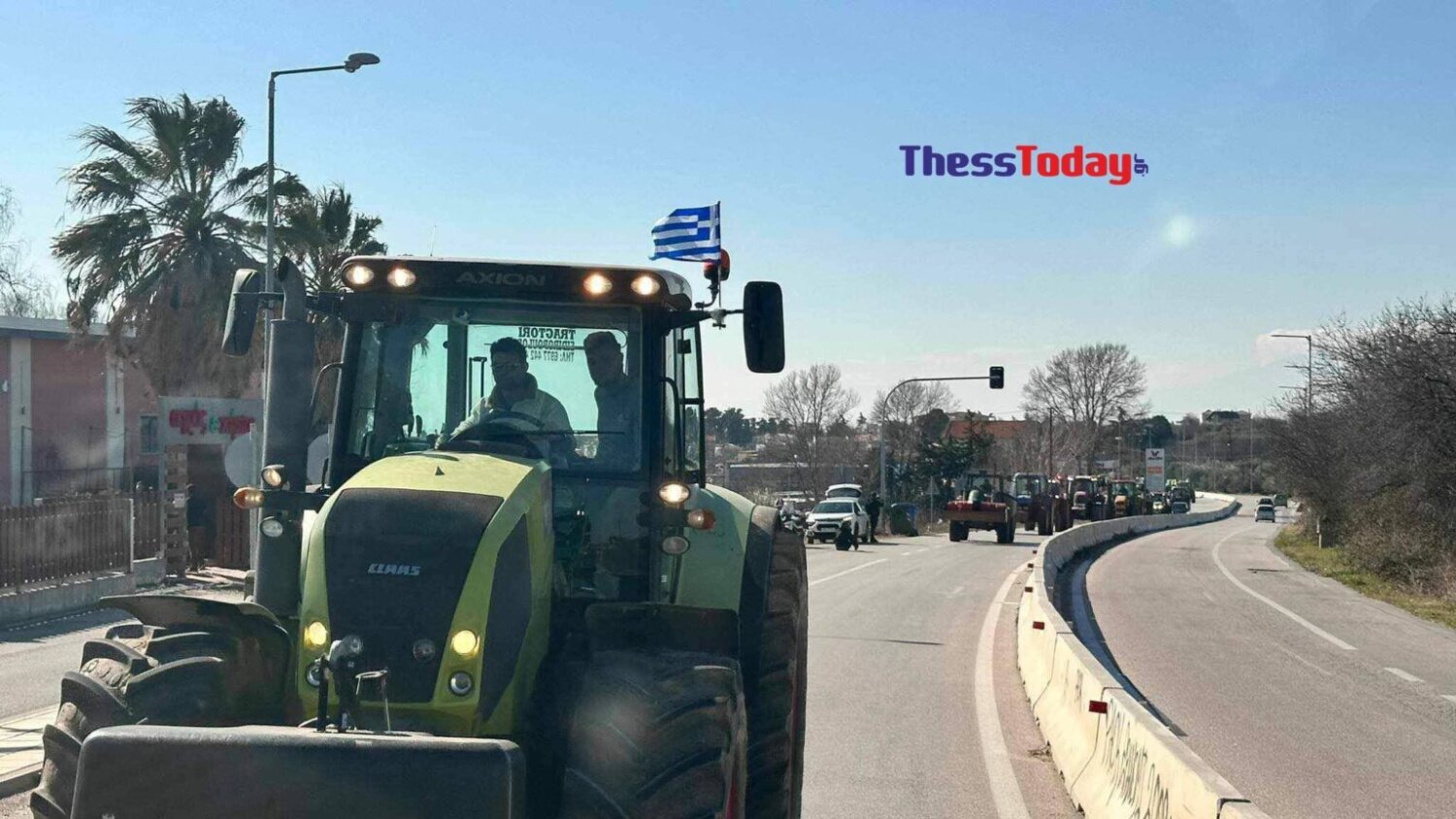 Θεσσαλονίκη: Στα κάγκελα οι αγρότες της Επανομής – Πορεία με τρακτέρ ...