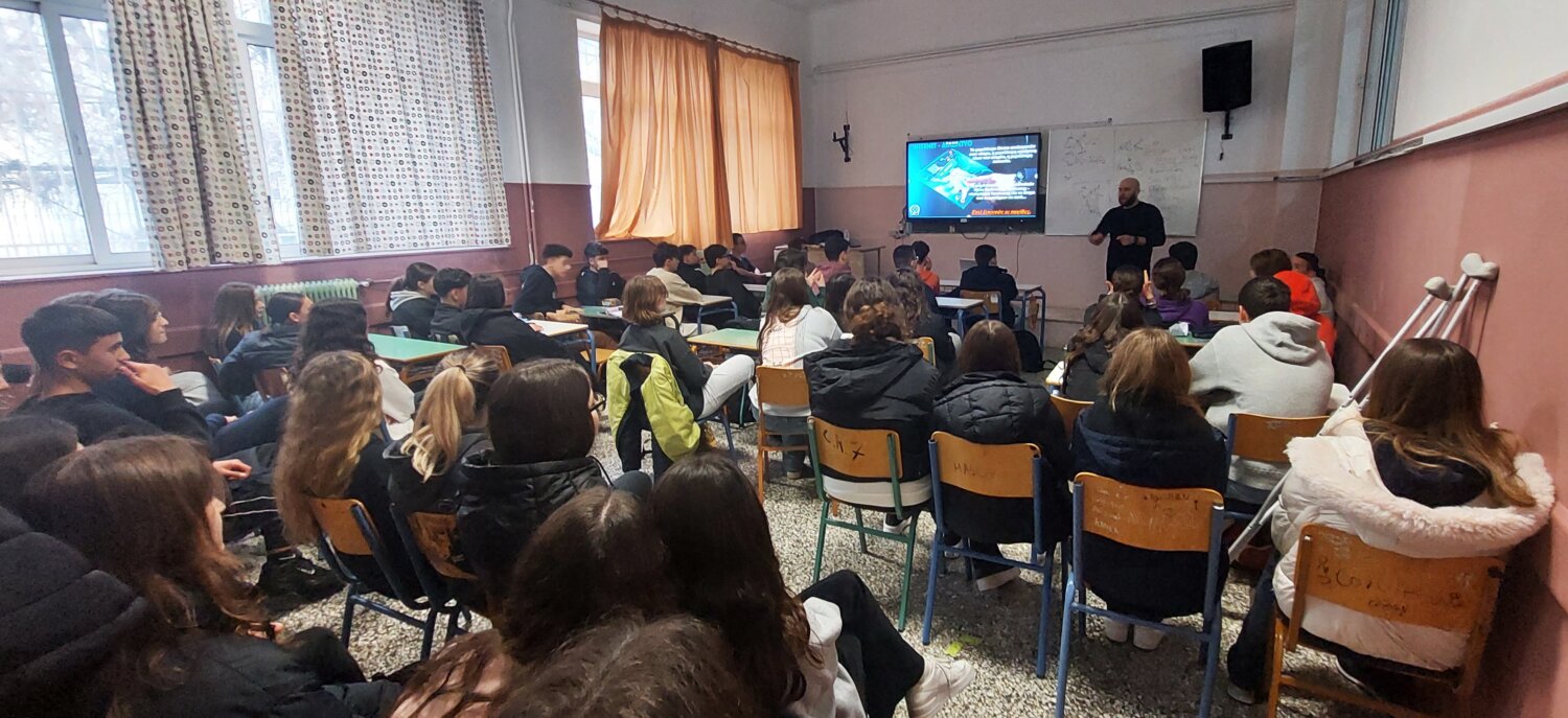 Ενημέρωση μαθητών για τους κινδύνους του Διαδικτύου και τους τρόπους ...