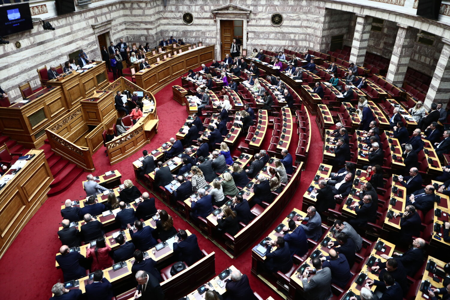 Βουλή: Πέρασε από την ολομέλεια το νομοσχέδιο για τα μη κρατικά ΑΕΙ με ...