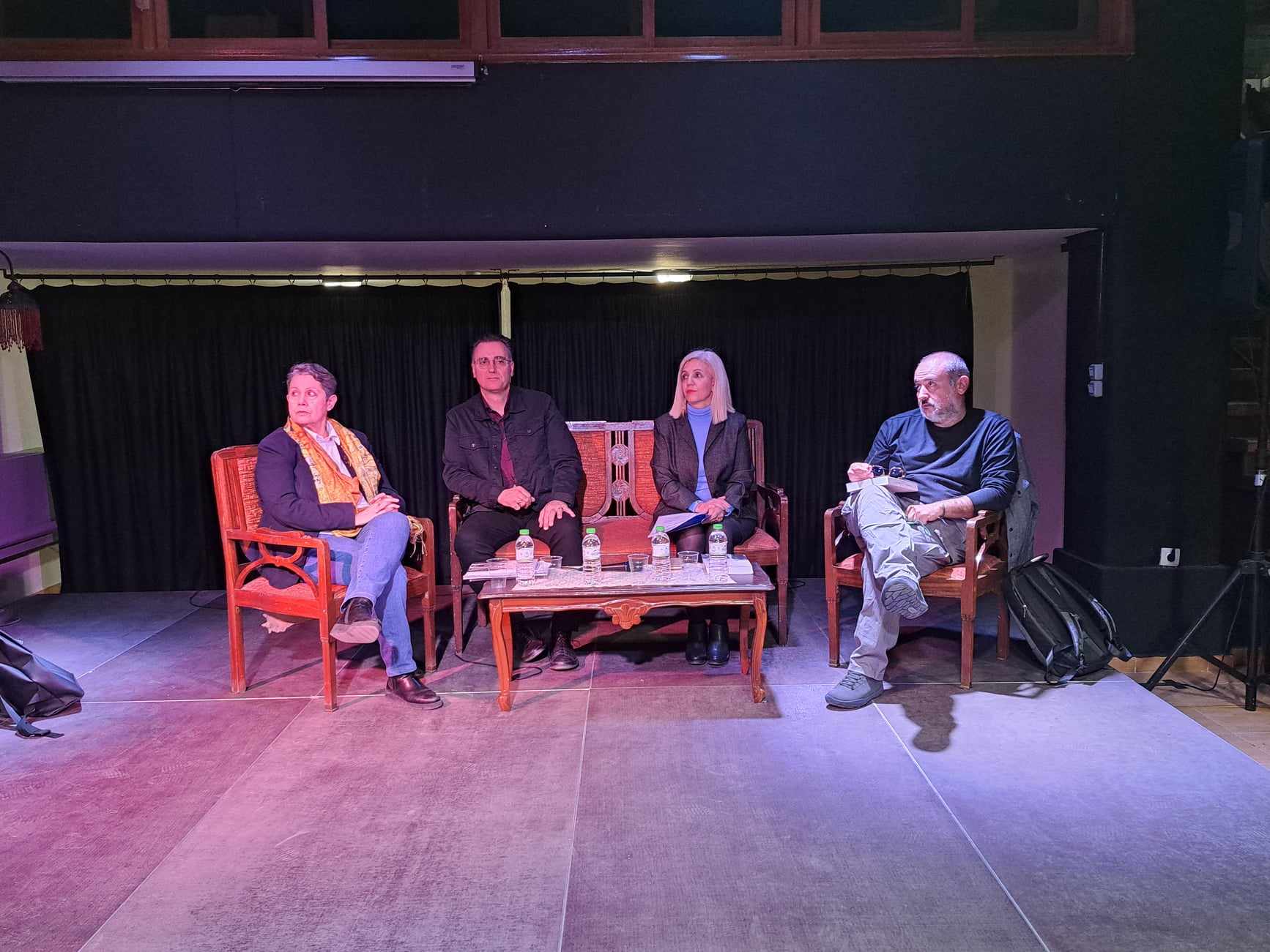 Παρουσιάστηκαν «Οι Δωσίλογοι» του Μενέλαου Χαραλαμπίδη στη Λογοτεχνική ...