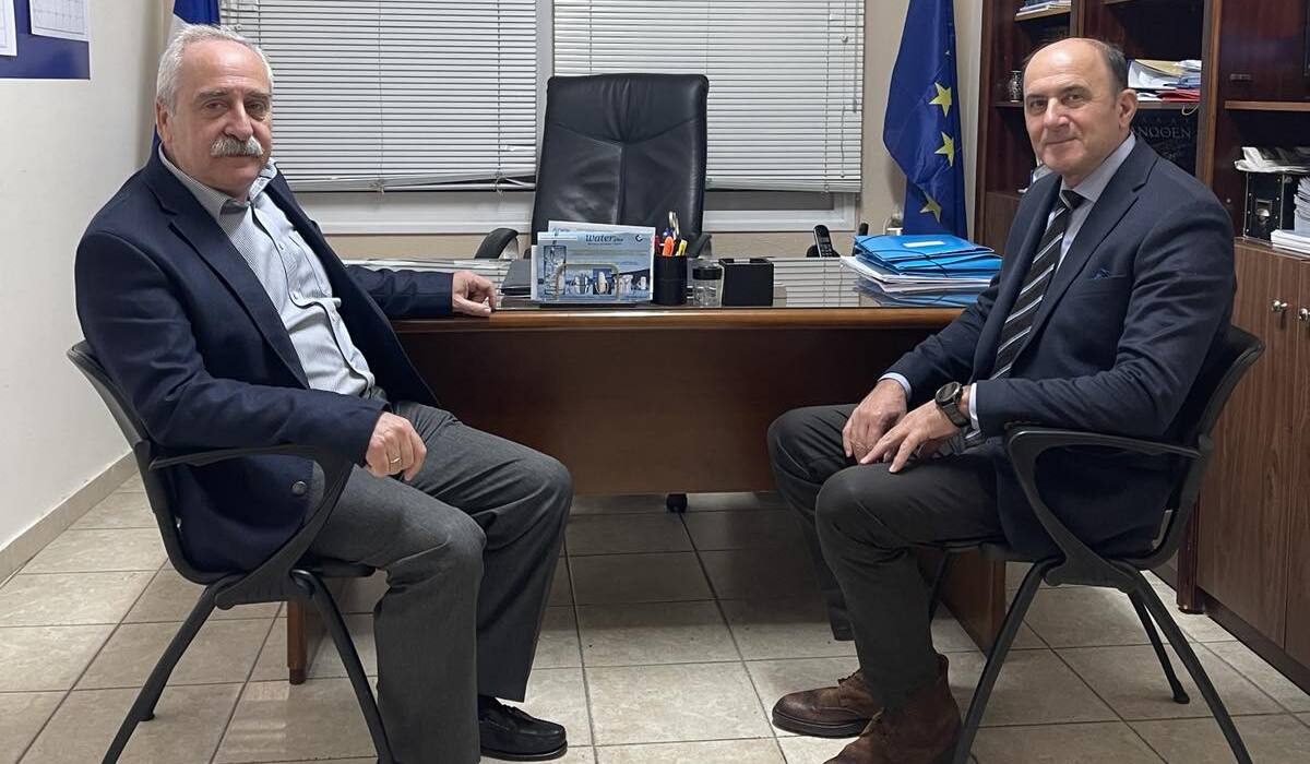 Στα γραφεία της ΔΕΕΠ Λάρισας ο υποψήφιος ευρωβουλευτής ΝΔ Γ. Μπλιούμης ...
