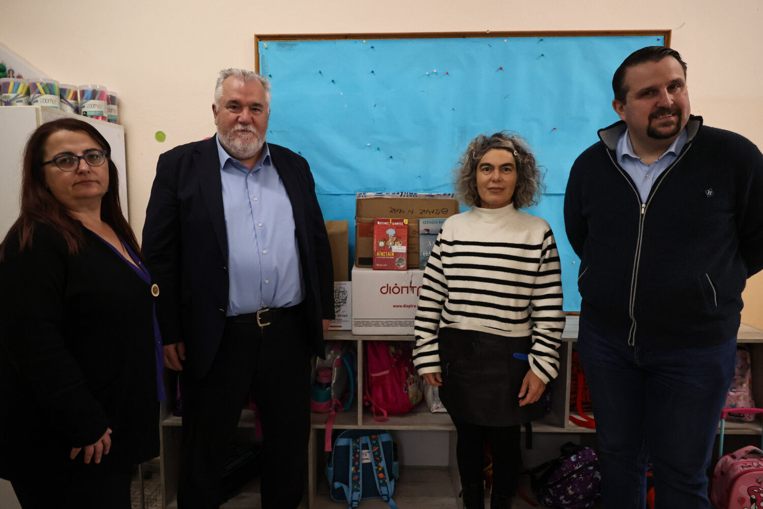 Βιβλία από τη larissanet στο 29ο Νηπιαγωγείο Λάρισας (φωτ.) - larissanet.gr