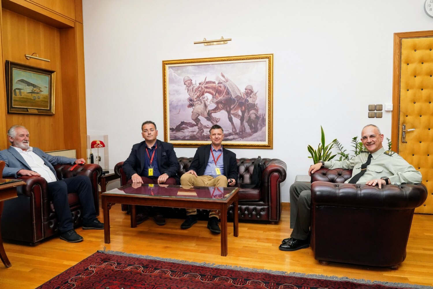 Συνάντηση Σωματείου Οικογενειών Ενόπλων Δυνάμεων με τον Α/ΓΕΕΘΑ ...