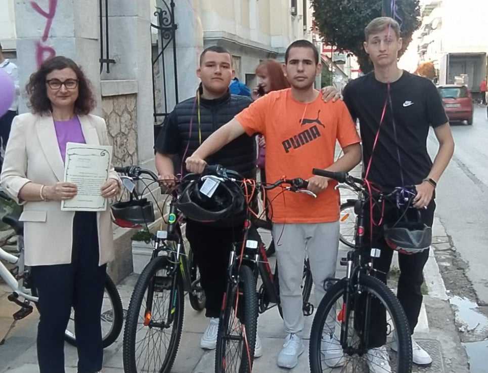 Πρώτο βραβείο σε διαγωνισμό του Ο.ΚΑ.ΝΑ. για το 13ο ΓΕΛ Λάρισας ...